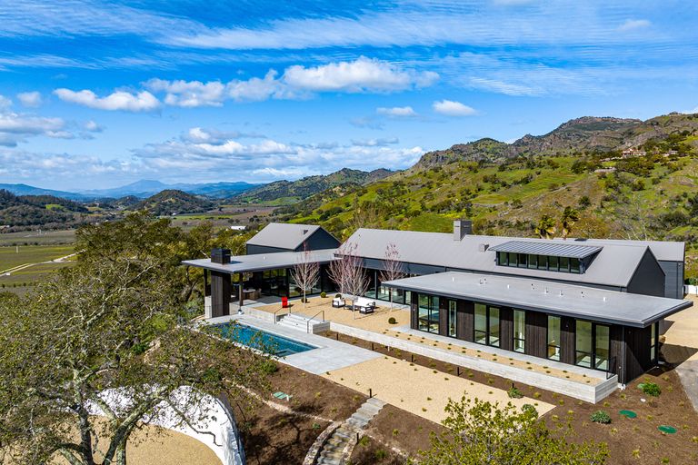 A Modular-Hybrid Custom ‘Treasure’ Sparks New Life for a Napa Silverado ...