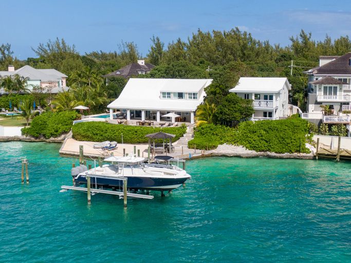 Island Chic Hideaway - Editorial - Coldwell Banker Global Luxury