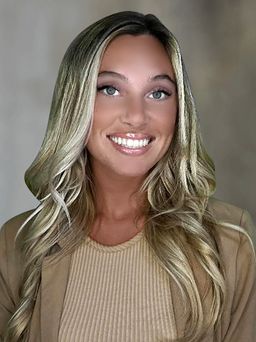 Alexis Kretchmer - Coldwell Banker Campbell Realtors - Coldwell Banker ...